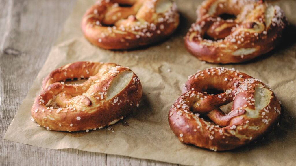 Brezel selber backen - das beste Rezept 🍀